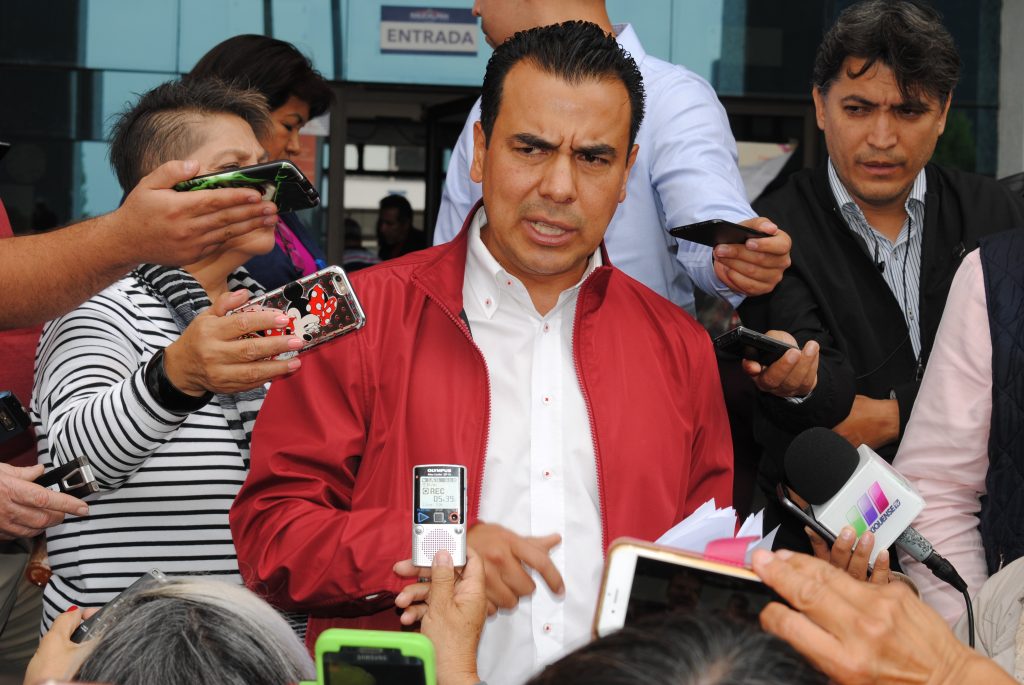 Alfredo Oropeza es un candidato pirata que engaña a naucalpenses ...