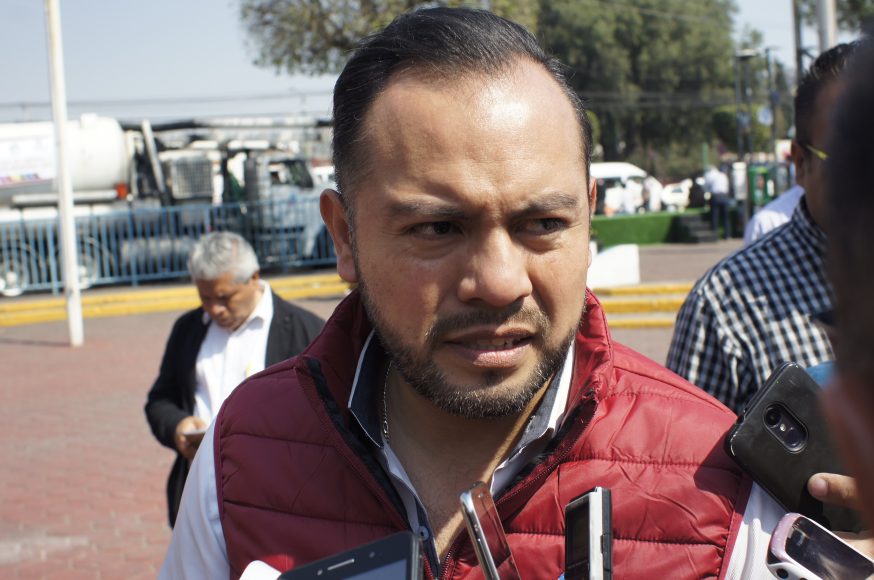 ***ENTRE LÍNEAS: Crónica de una renuncia anunciada