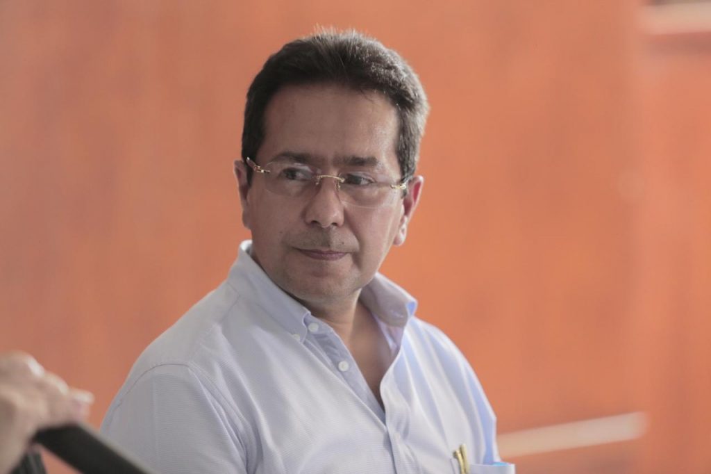 Reitera Edgar Castro urgencia de reactivar la economía del Edoméx