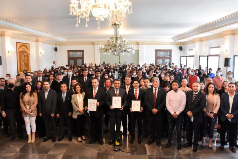 Suscriben gobierno de Tlalnepantla y Universidad CUDEC, convenio para ...